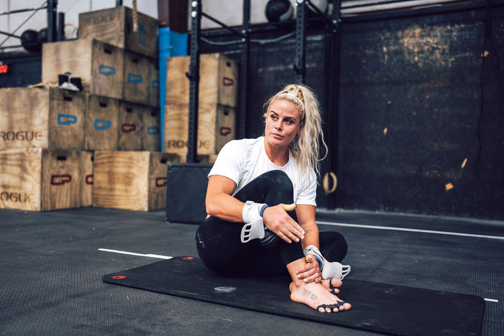 Toe Spacer for Optimal Foot Alignment – Tega Design